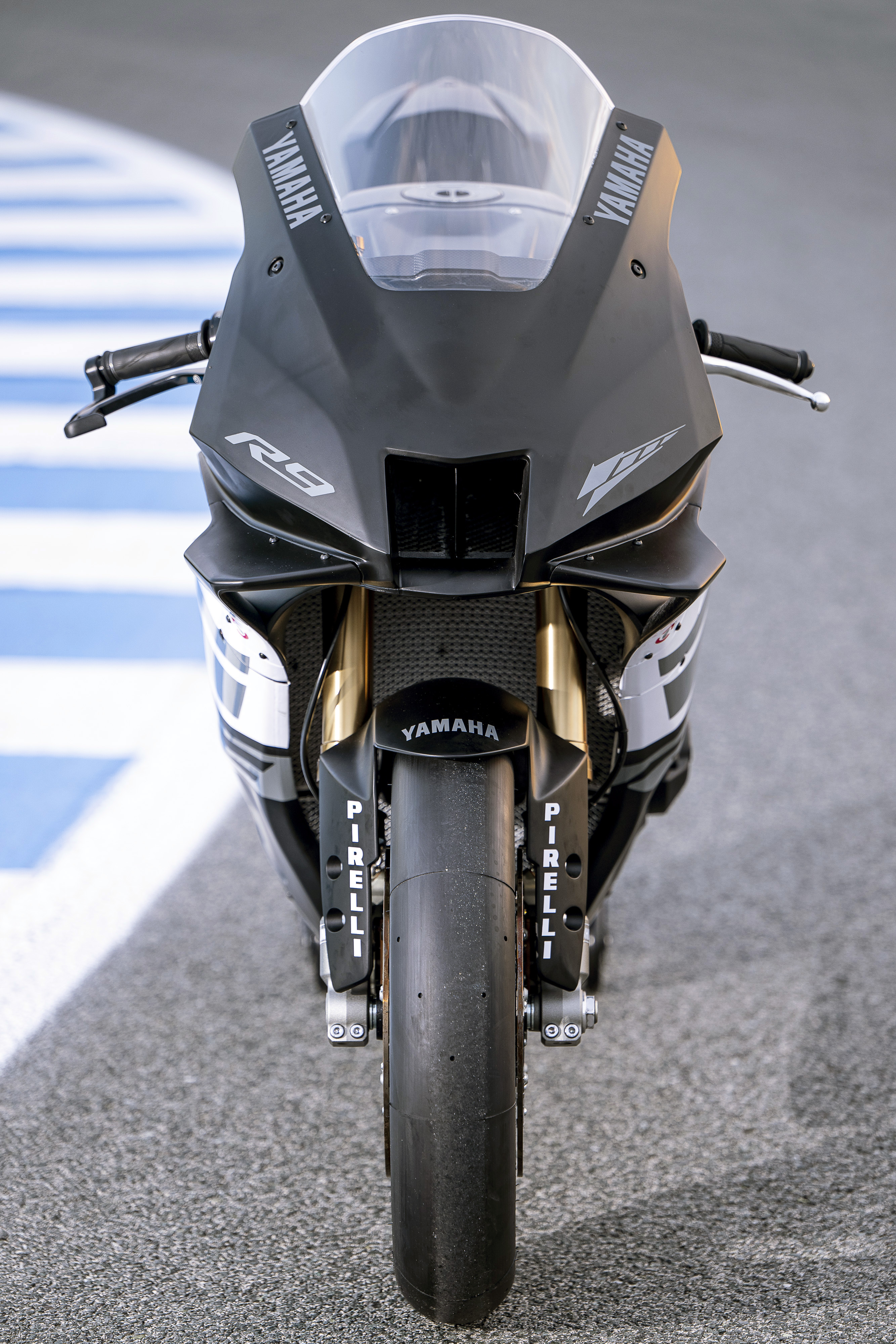 Next Generation WorldSSP Challenger: Yamaha R9 • Total Motorcycle