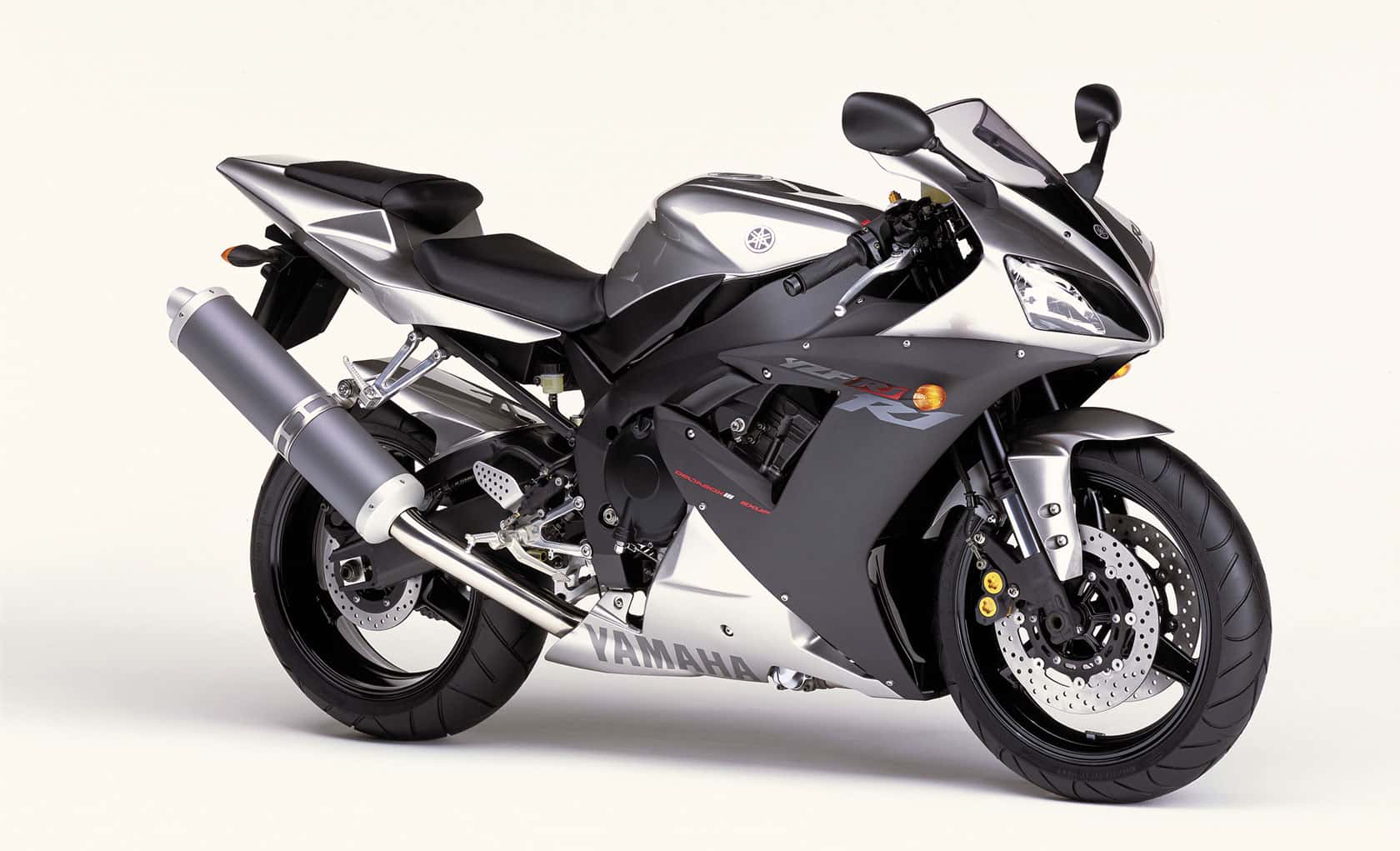 Page 4 2002 To 2003 Redefined Third Generation R1 YZF R1