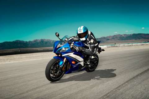 Page 1 - Yamaha R6/YZF-R6 series model history timelines