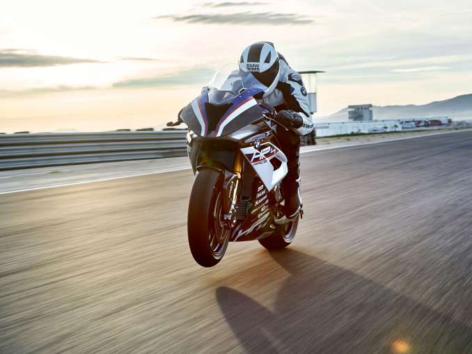 2016 BMW Concept 101 Review