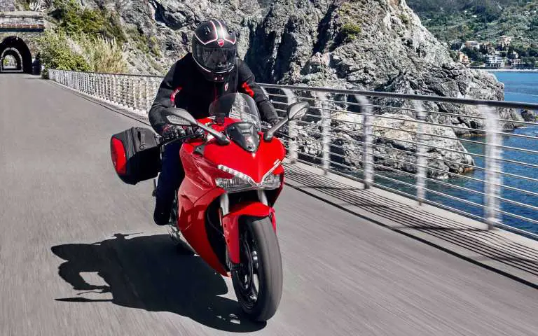 2018 Ducati SuperSport Review • Total Motorcycle