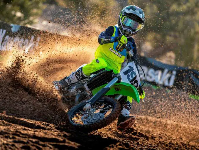 2019 Kawasaki KX100 Guide | Total Motorcycle