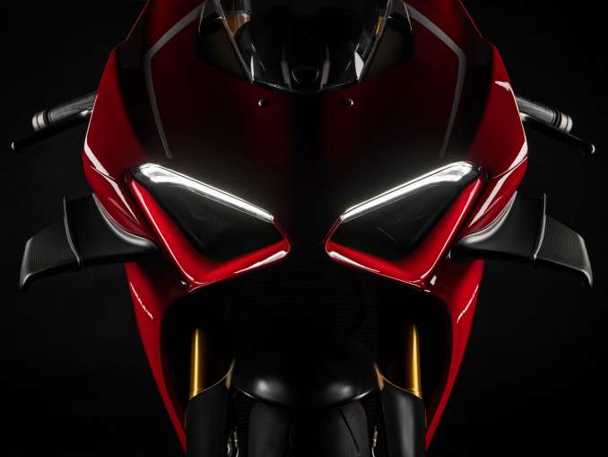 2019 Ducati Panigale V4 Speciale Guide | Total Motorcycle