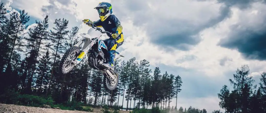2020 Husqvarna EE5 Guide • Total Motorcycle