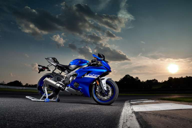 2020 Yamaha YZF-R6 Guide | Total Motorcycle