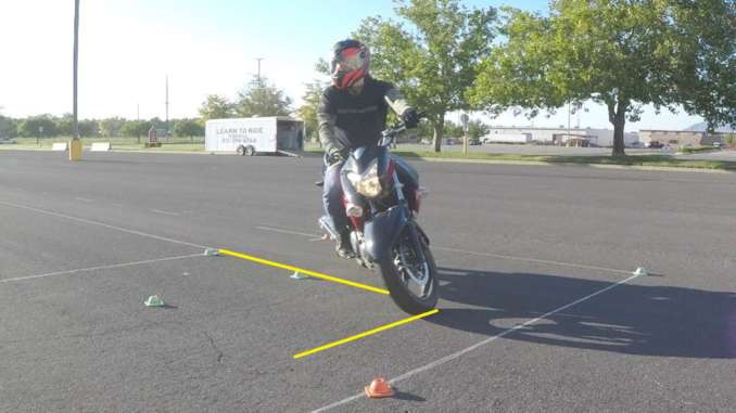 Counterweighting - Tight Turns, Tight Skills | Total Motorcycle