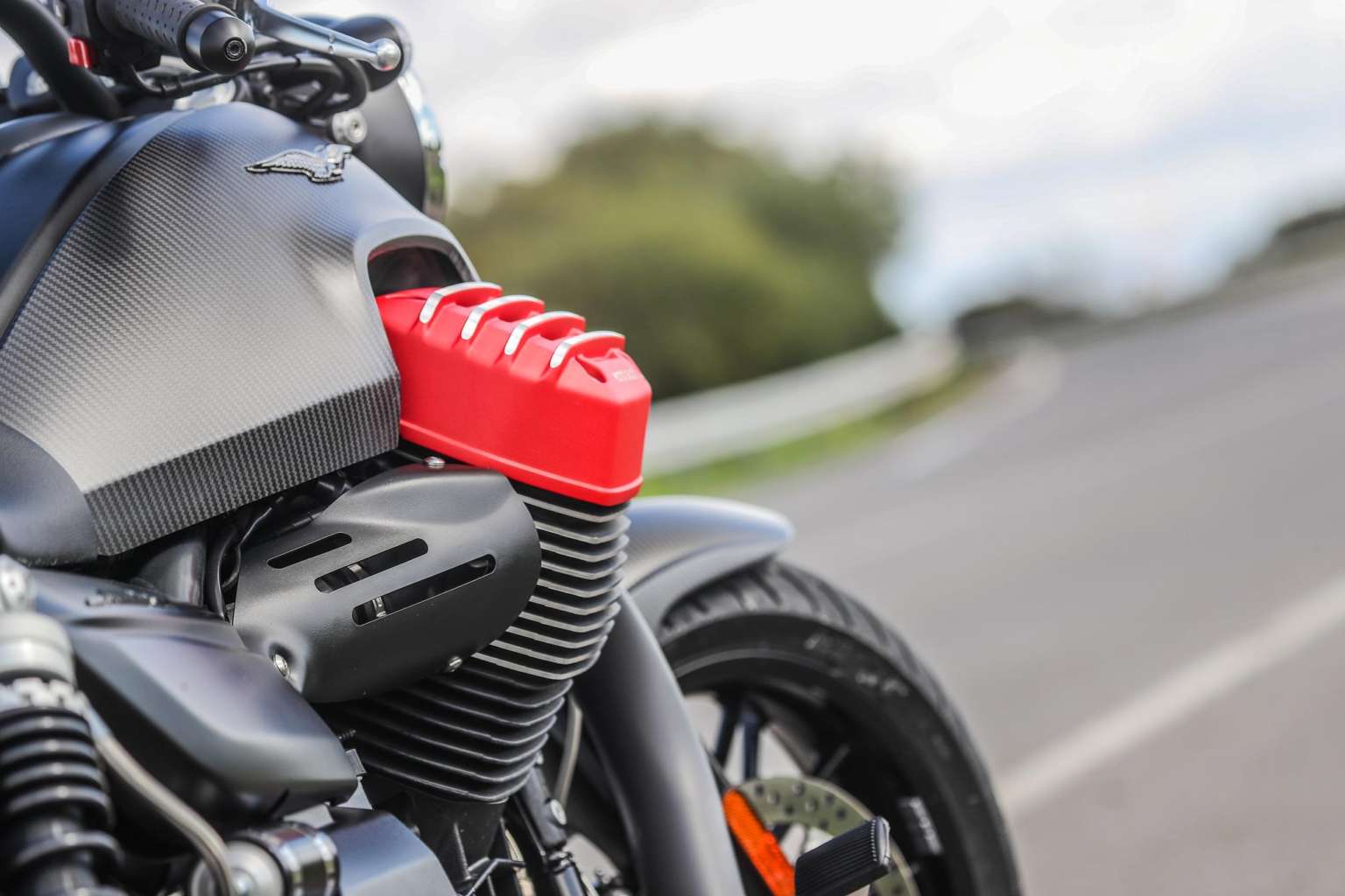 2020 Moto Guzzi Audace Carbon Guide | Total Motorcycle