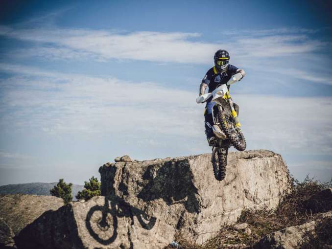 2021 Husqvarna TE150i Guide | Total Motorcycle