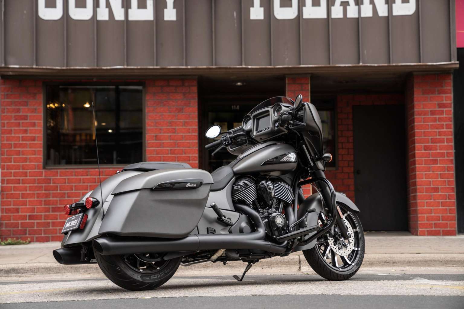 2021 Indian Chieftain Dark Horse Guide | Total Motorcycle