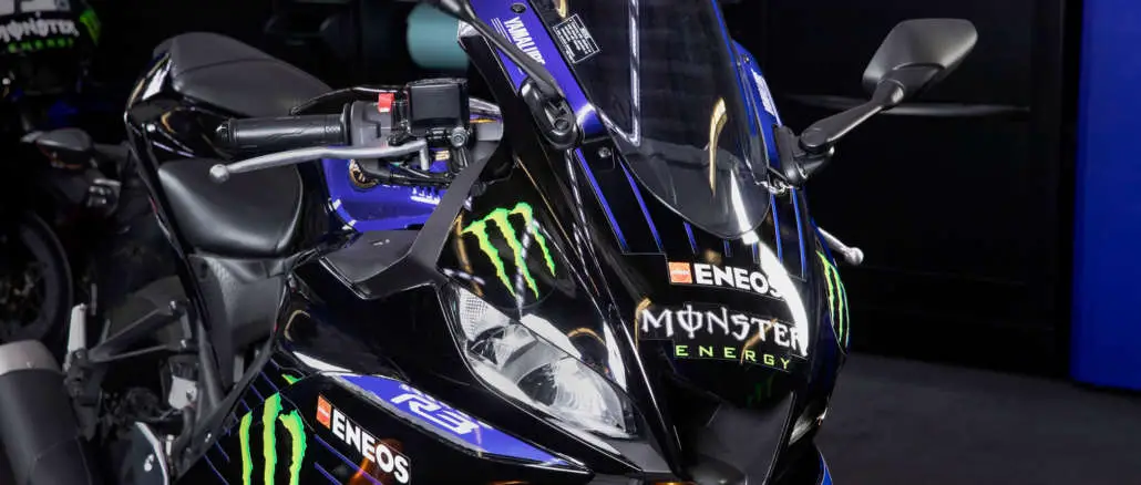 2021 Yamaha YZF-R3 Monster Energy Yamaha MotoGP Edition Guide • Total ...