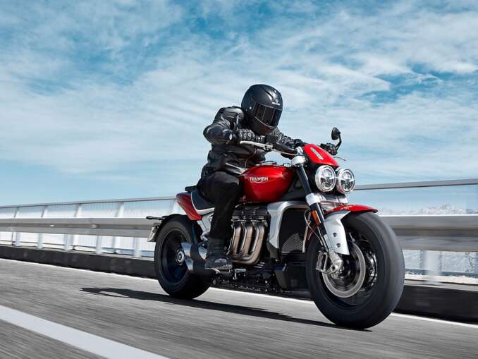 2021 Triumph Rocket 3R Black Guide • Total Motorcycle