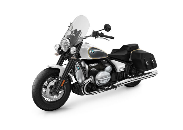 2023 BMW R18 Classic Guide | Total Motorcycle