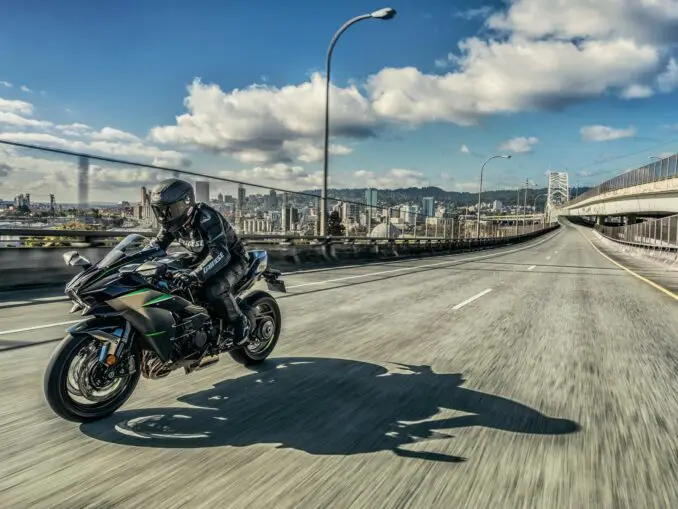 2023 Kawasaki Ninja H2R Guide | Total Motorcycle