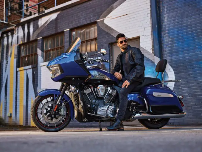 2023 Indian Challenger Elite Guide | Total Motorcycle