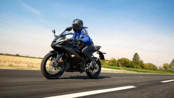 2023 Yamaha R125 Guide | Total Motorcycle