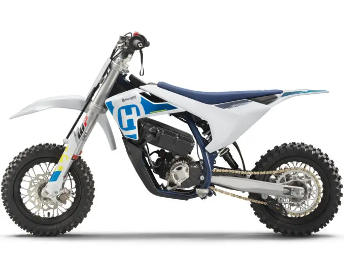 2023 Husqvarna EE5 Guide | Total Motorcycle