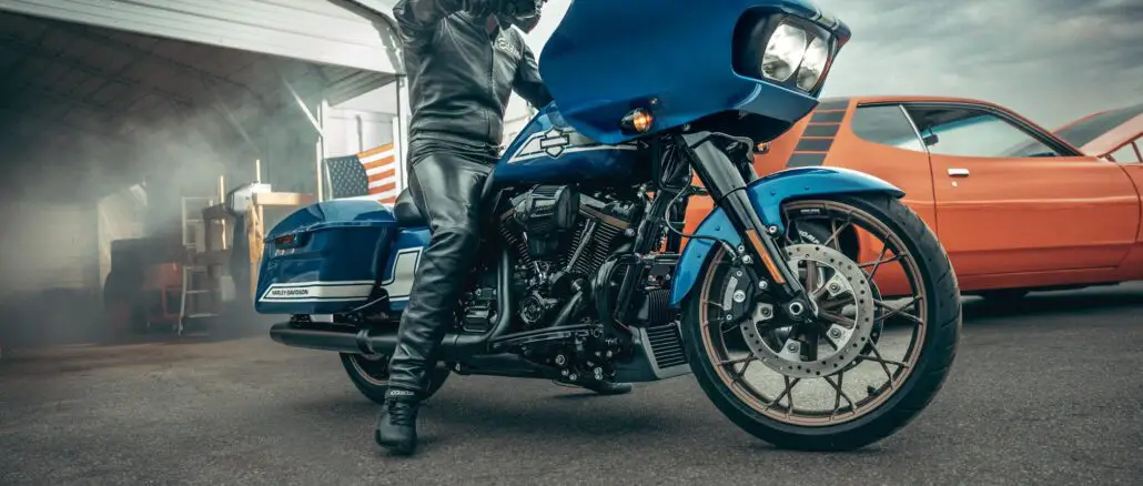 2023 Harley-Davidson Fast Johnnie Road Glide ST Guide • Total Motorcycle