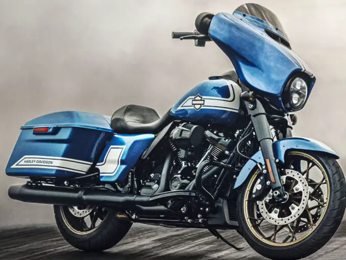 2023 Harley-Davidson Fast Johnnie Low Rider ST Guide | Total Motorcycle