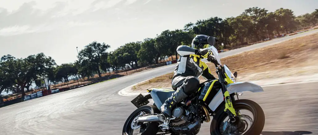 2024 Husqvarna 701 Supermoto Guide • Total Motorcycle