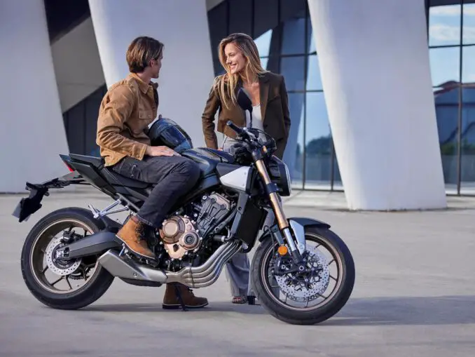 2024 Honda CB500 Hornet Guide | Total Motorcycle