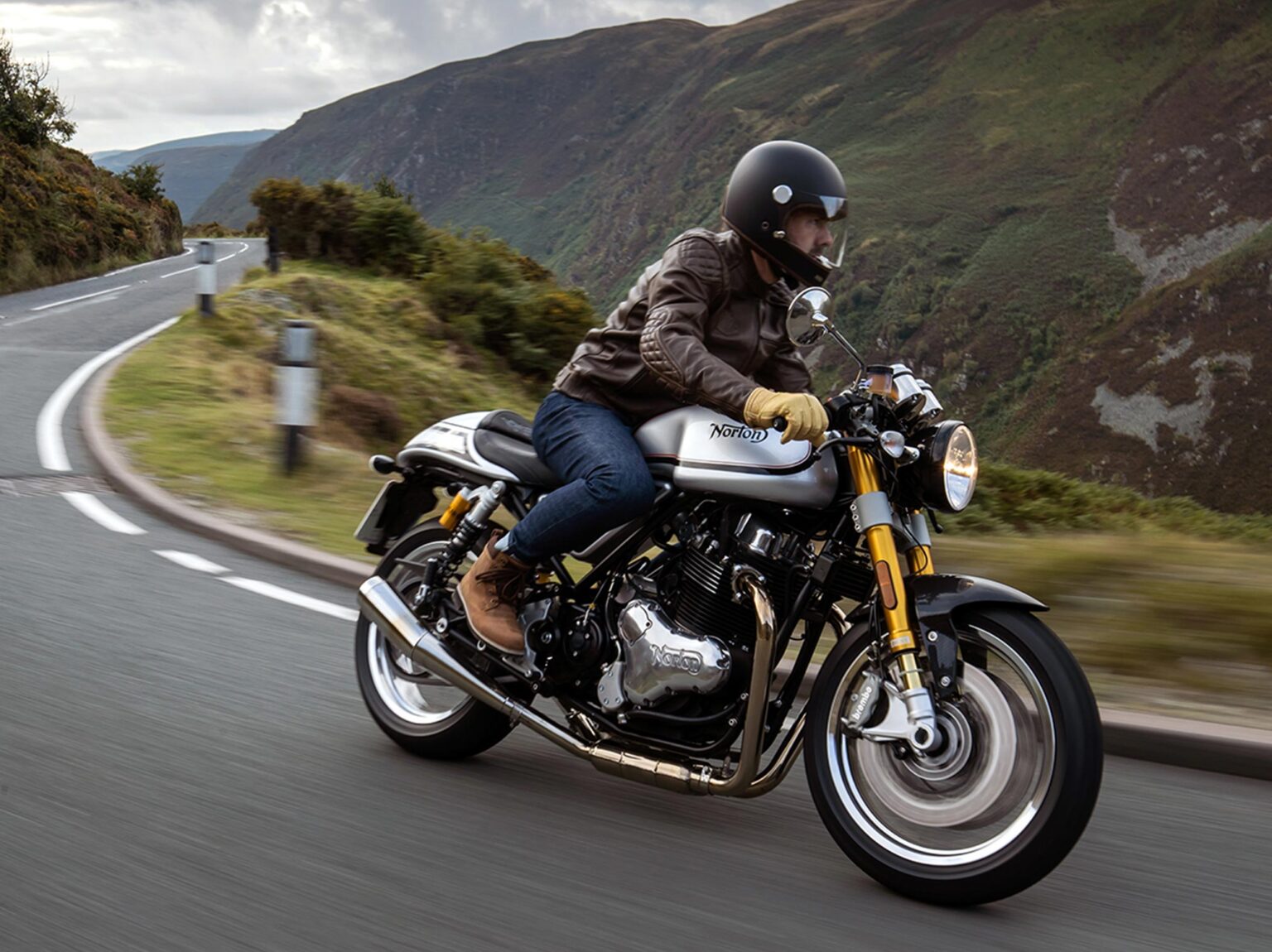 2024 Norton Commando 961 Guide | Total Motorcycle