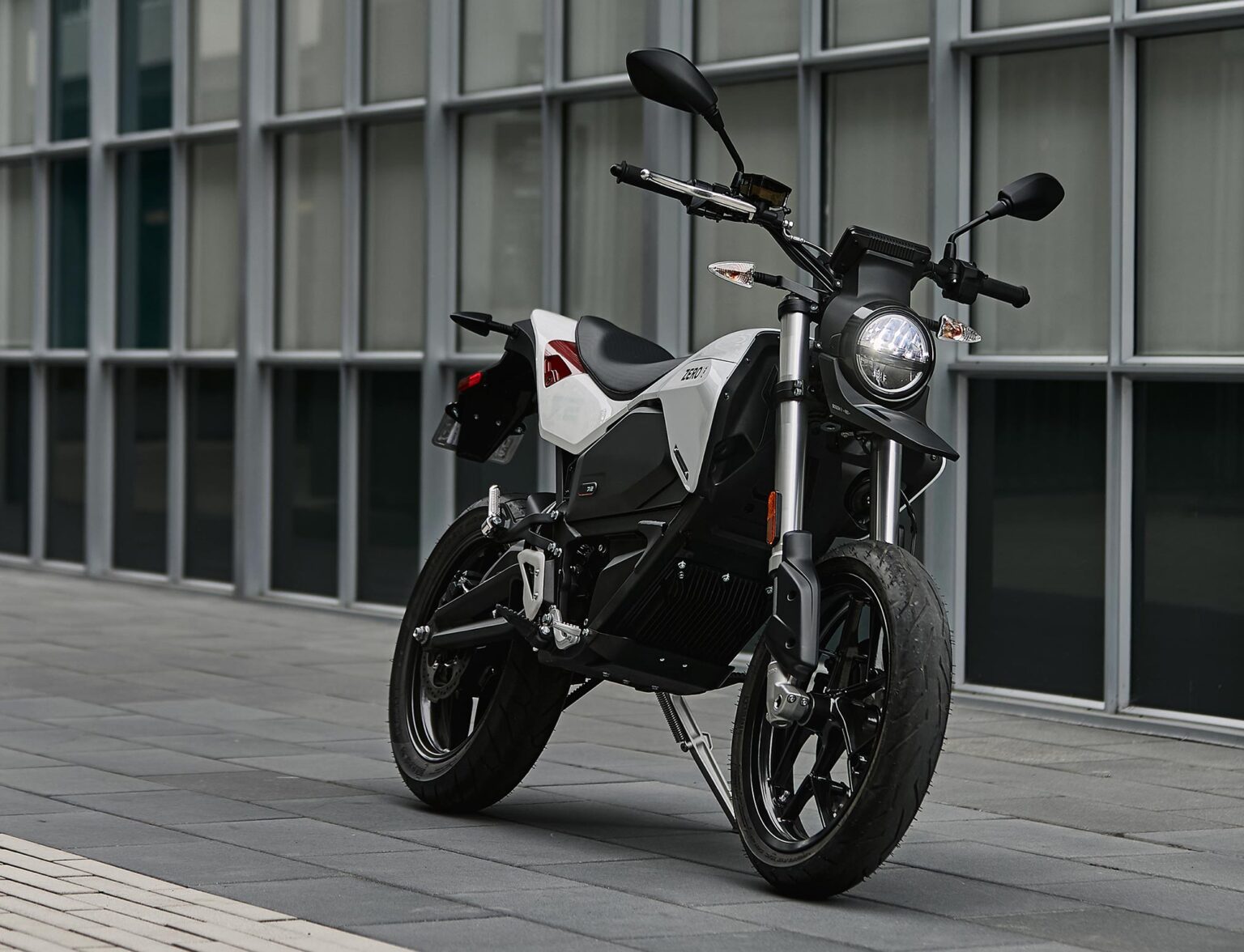 2024 Zero FXE Guide | Total Motorcycle