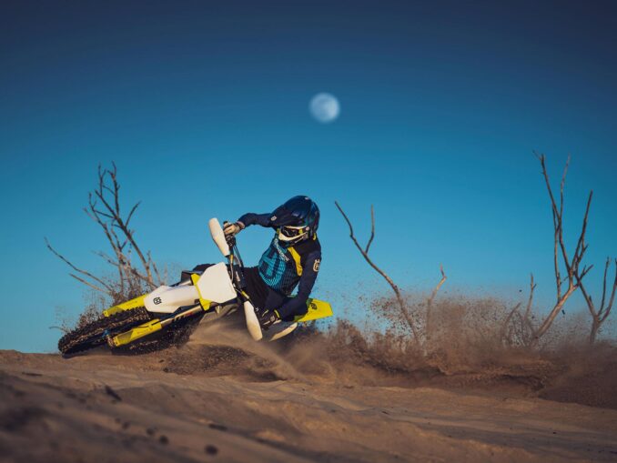 2025 Husqvarna FC250 Review | Total Motorcycle