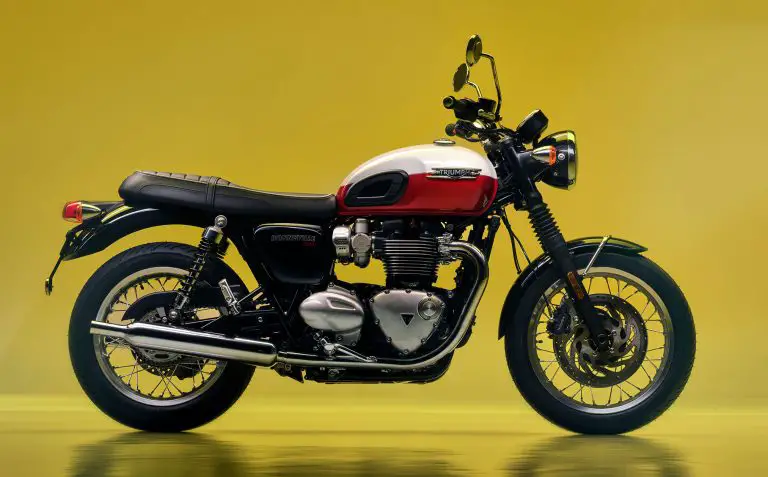 2025 Triumph Bonneville T120 Review | Total Motorcycle