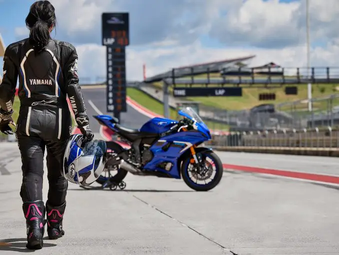 2025 Yamaha YZF-R9 Review | Total Motorcycle