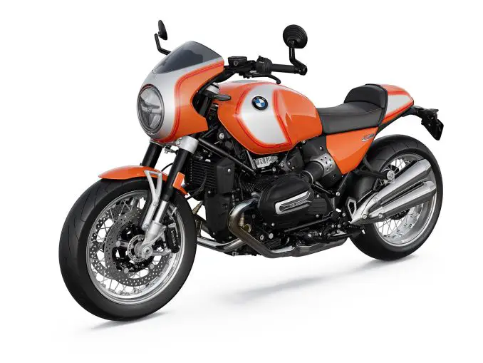 2026 BMW F900R Review | Total Motorcycle
