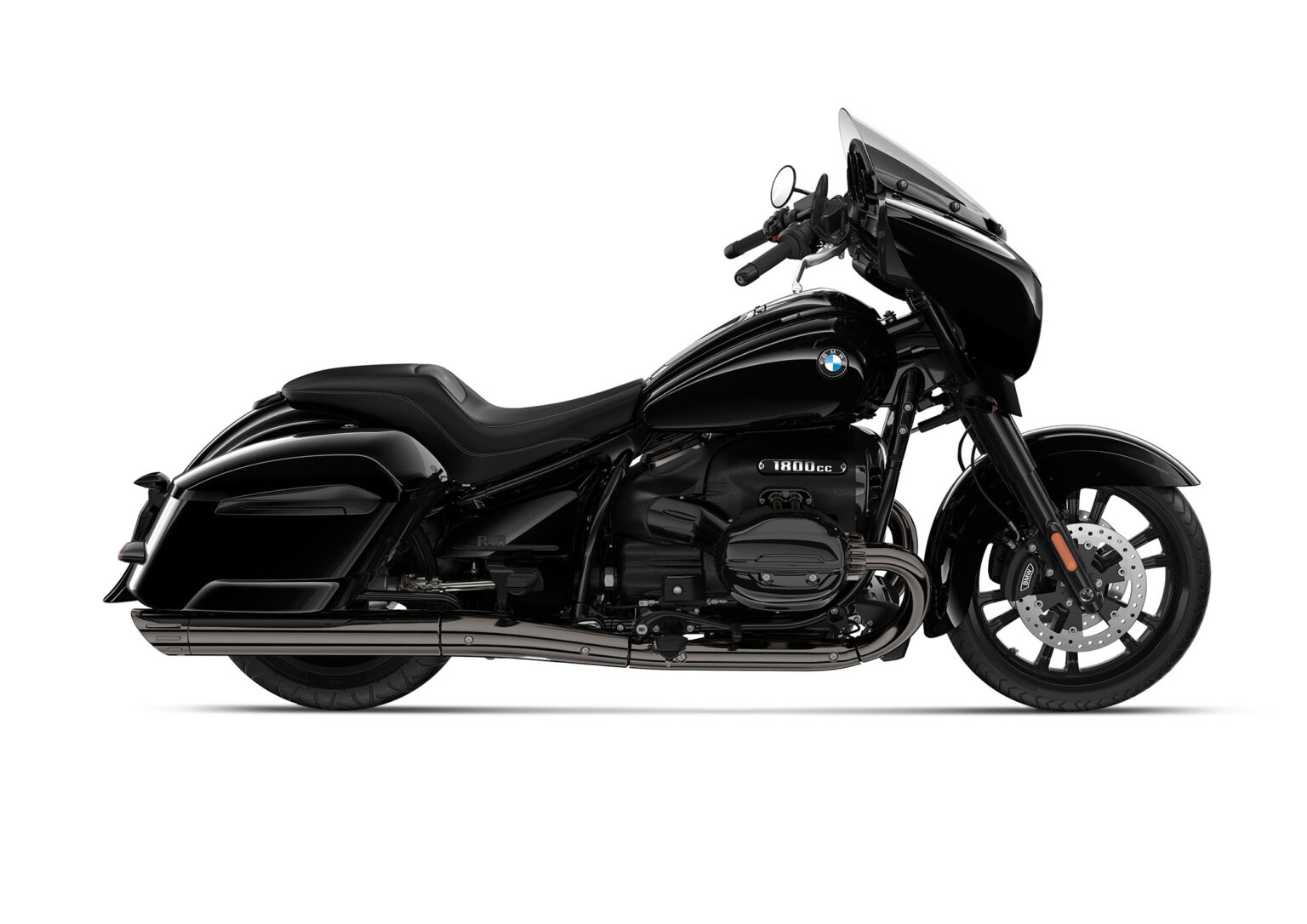 2025 BMW R18B Review | Total Motorcycle