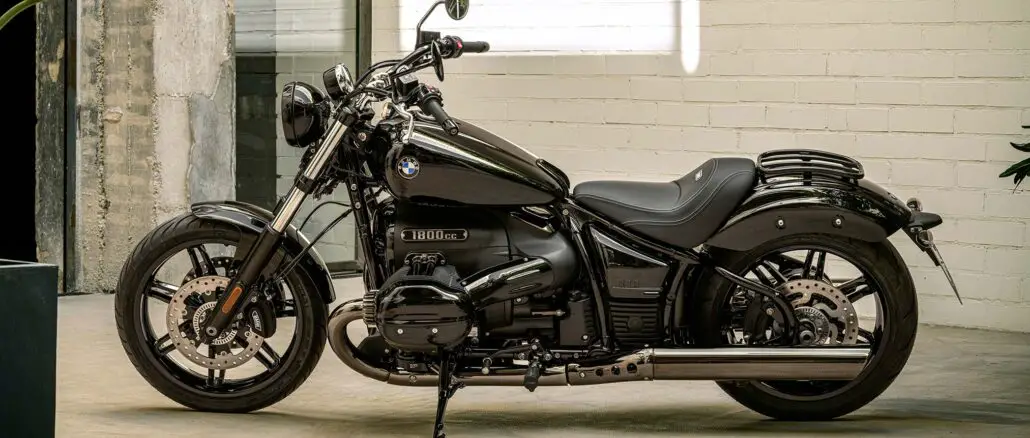 2025 BMW R18 Review • Total Motorcycle