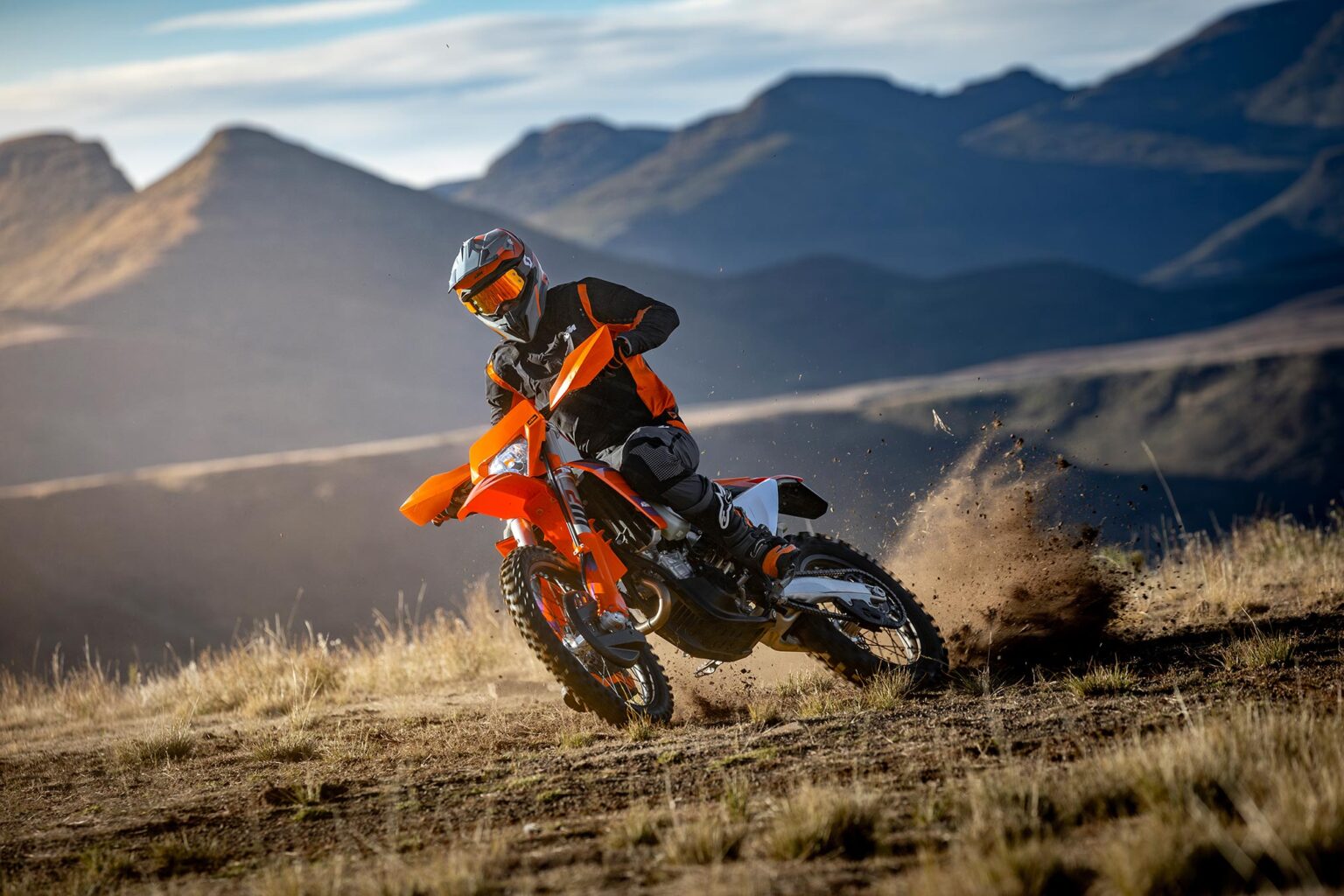 2025 KTM 350 EXC-F Review | Total Motorcycle