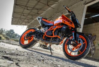 2025 KTM 390 Duke Review | Total Motorcycle
