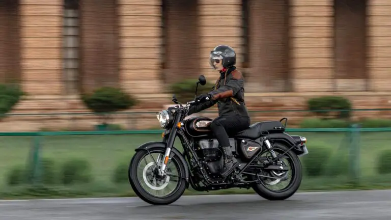 2025 Royal Enfield Bullet 350 Review | Total Motorcycle