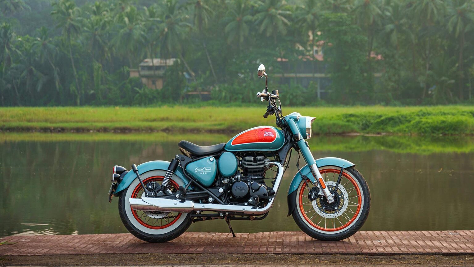 2025 Royal Enfield Goan Classic 350 Review | Total Motorcycle