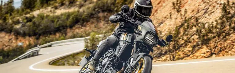 2026 Suzuki Motorcycle Review Guides | Total Motorcycle