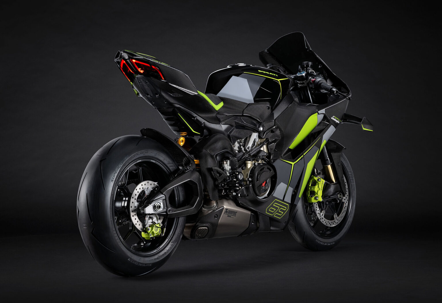 2026 Ducati Panigale V4 Lamborghini Speciale Clienti Review | Total Motorcycle