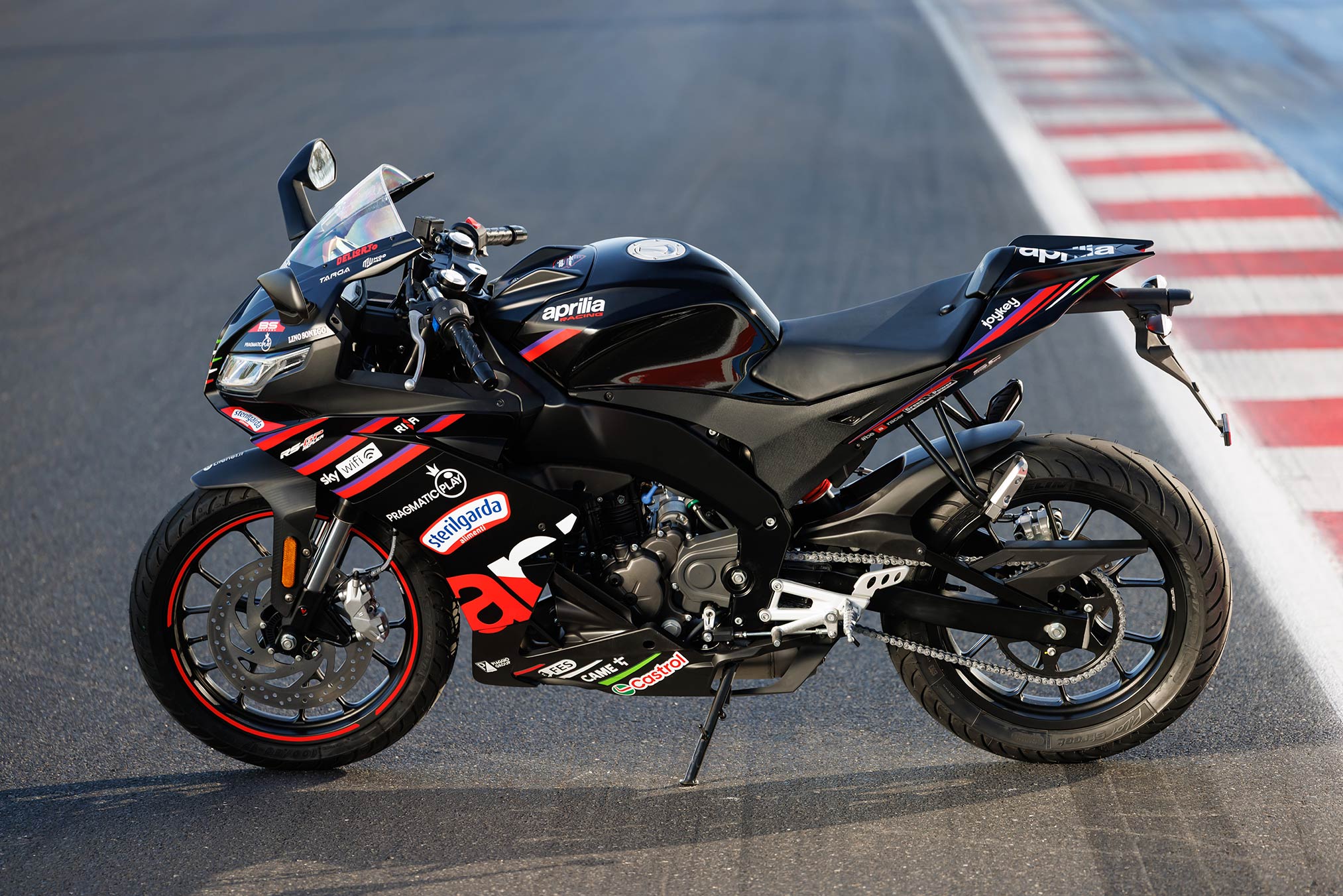 2026 Aprilia RS 125 GP Replica Review Total Motorcycle 2026 Aprilia RS 125 GP Replica Review Total Motorcycle
